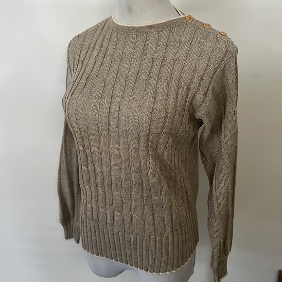 Gucci | Sweaters | Vintage Gucci Light Cable Knit Linen Ecru Color Crew ...